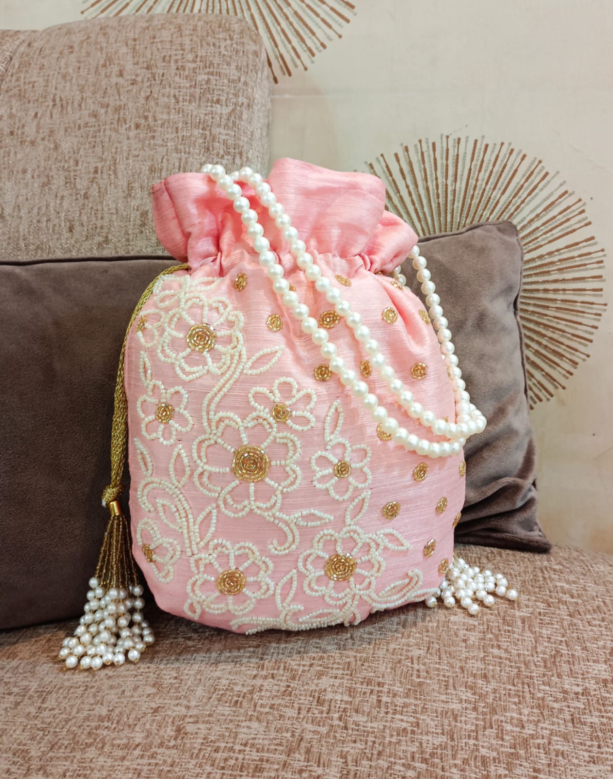 Shop Beautiful Potli Bags Online In India | Saishabyshalu